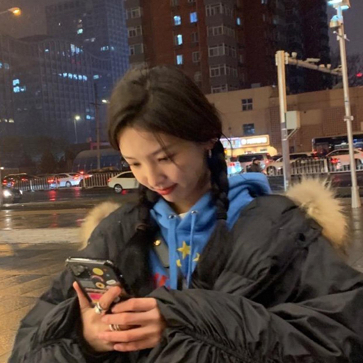 蟹老板喜欢吃蟹黄堡 