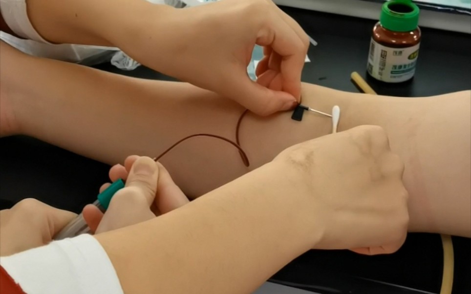 一名医学生的日常——采血