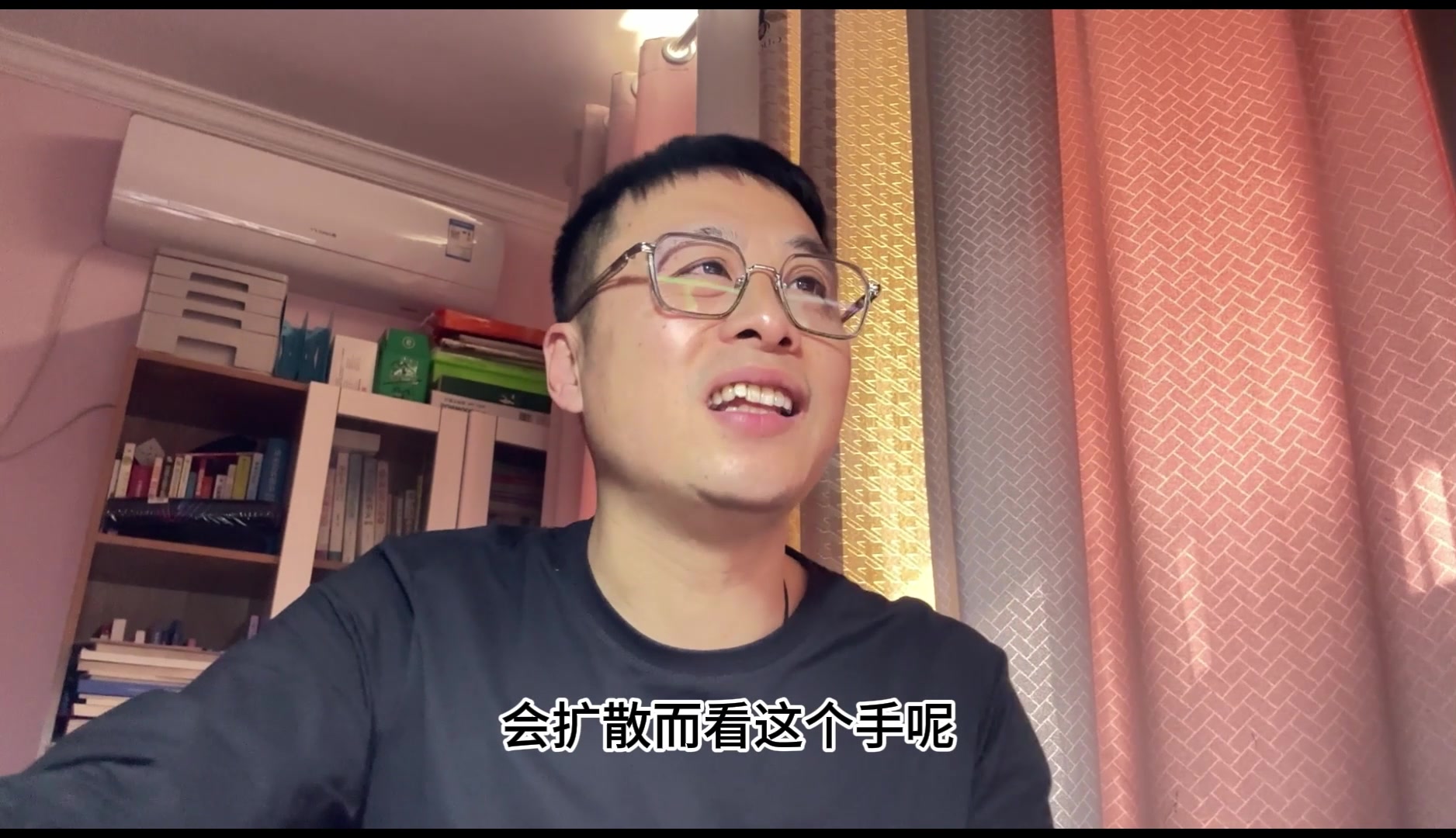 手脚干裂什么原因