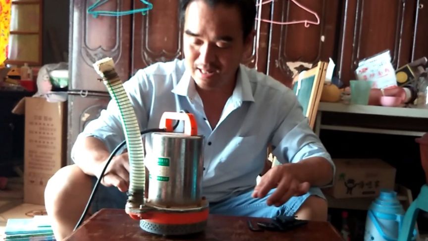 潜水泵插电没反应不出水,被老陈误打误撞修好,快来看一下怎么搞