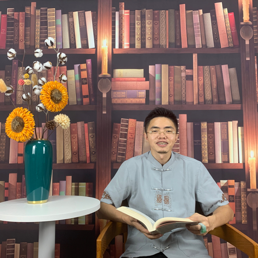 易演千里朱先生 