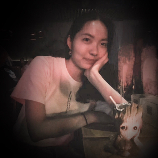 研究植物的青酱 