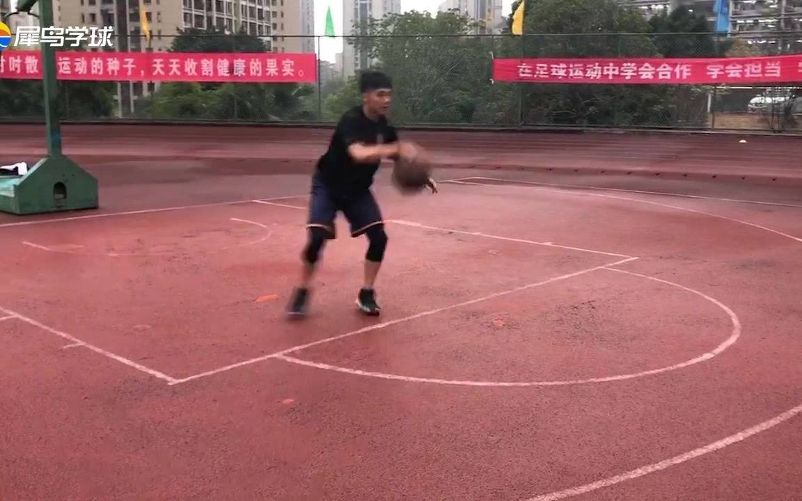零基础学打篮球_篮球教学运球方法免费分享