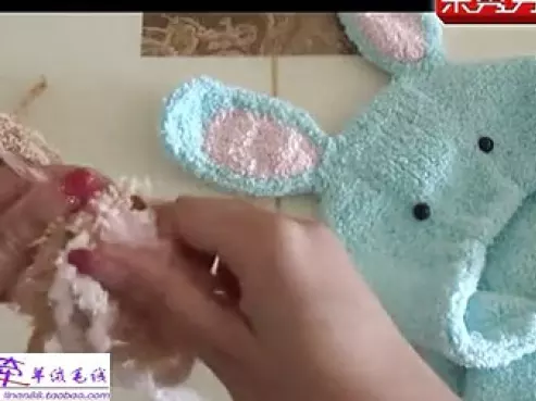 【一线牵羊绒毛线】编织视频教程-小兔子马甲帽衫织法_珊瑚绒毛衣