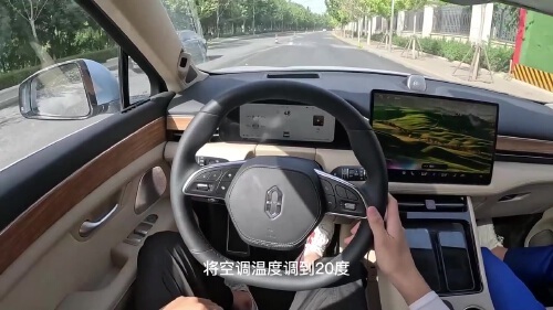 问界M5第一视角试驾驾驶体验分享