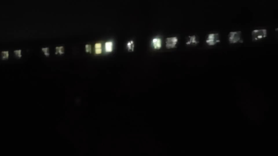 京广线拍车T306次列车