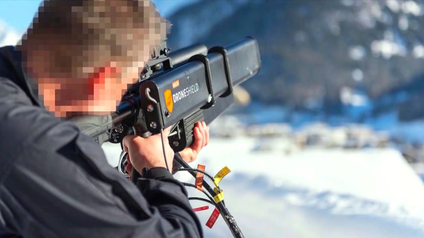 十分钟分享全球十大神秘且极具杀伤力的武器发明!