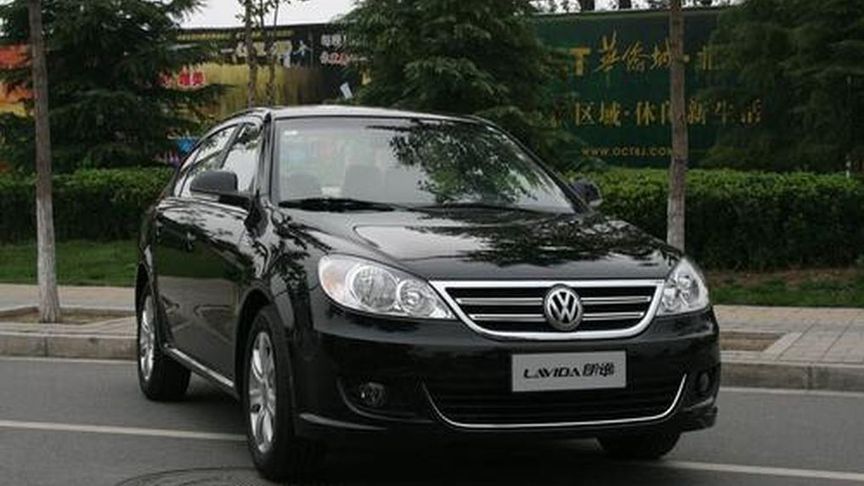 手动挡朗逸中配落地价多少钱?