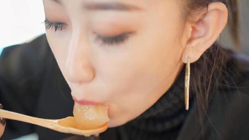 多喝热水不如多喝梨汤,秋季第一杯烤梨你想好跟谁吃了吗?
