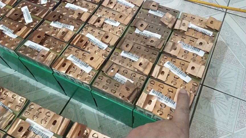 电动汽车底盘锂电池是这样的