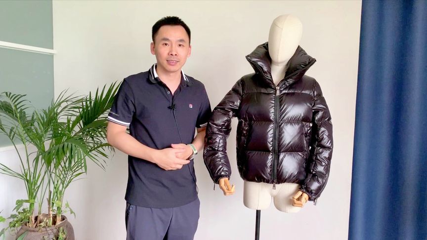 羽绒服口袋里也会钻绒,买的时候检查下这里