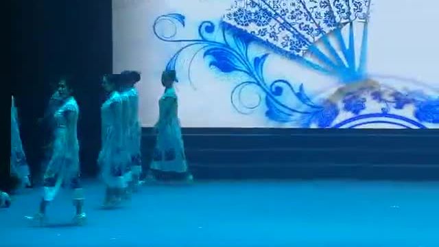 响扇表演就是帅气ߙ�ߙ