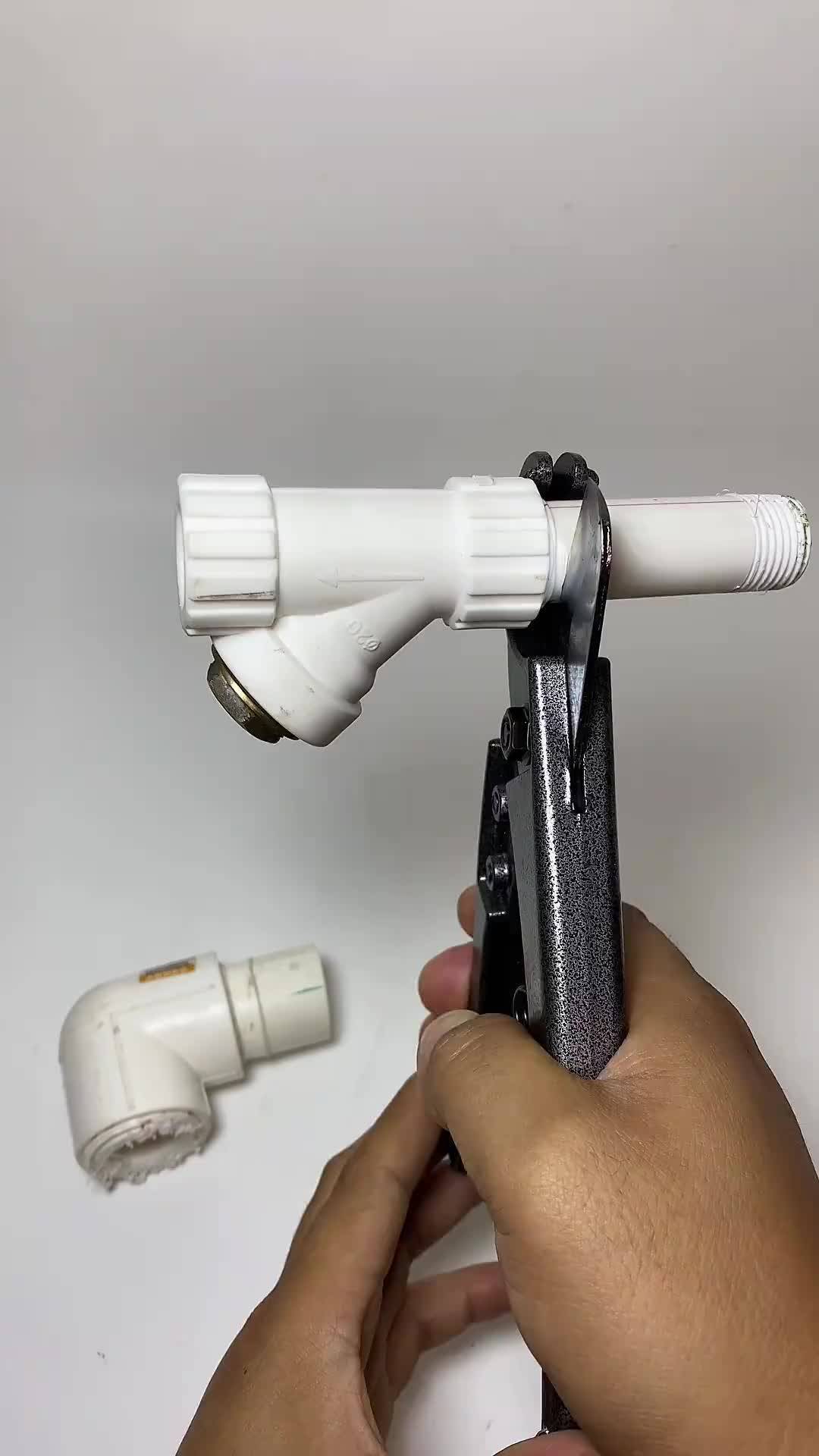 水管接头扩孔器