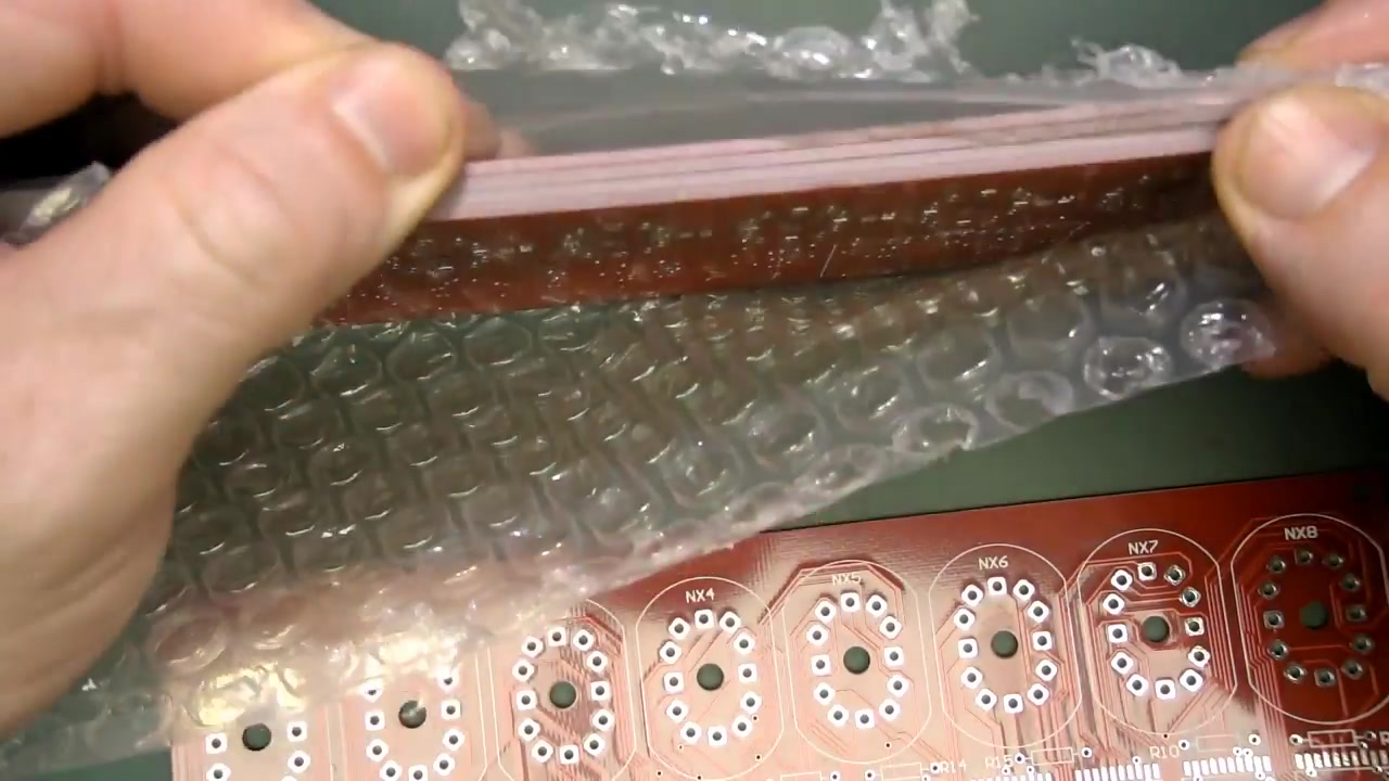 EEVblog #997 - How To Solder Surface Mount Components