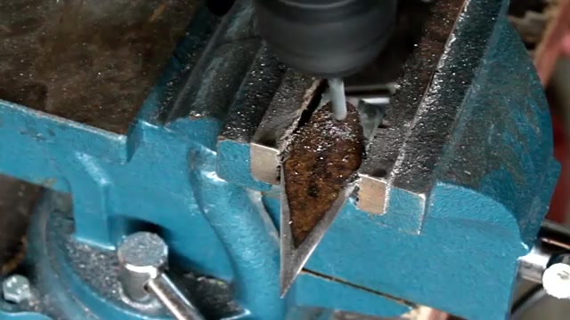【DIY中国暗器】如何GET一个蝎式脱手镖