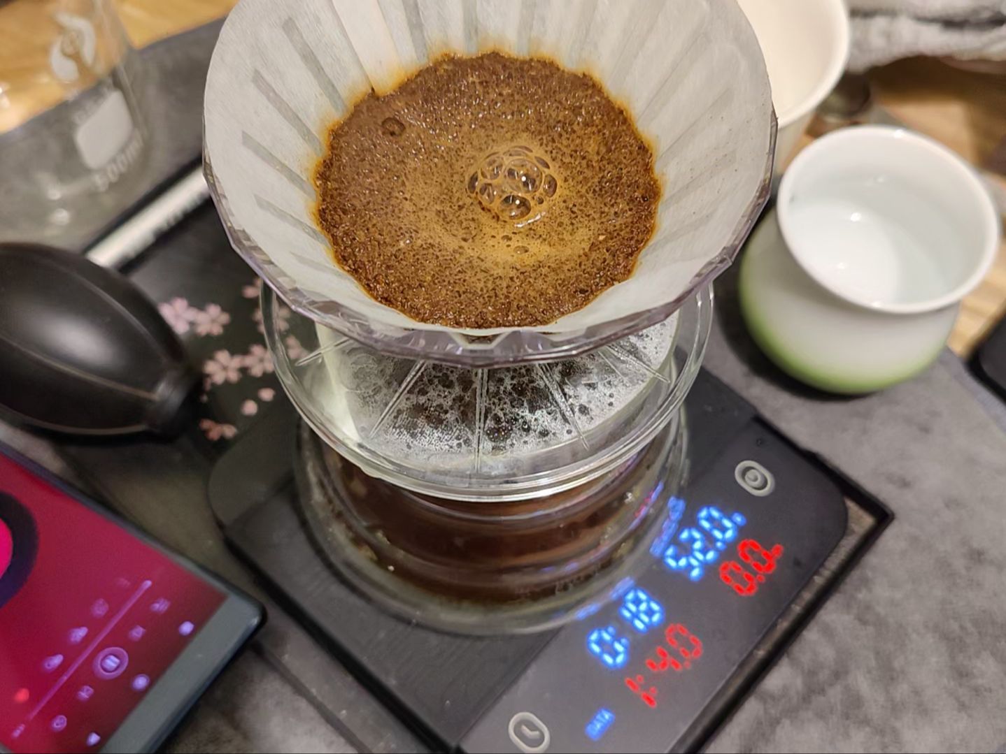 现学现卖,模仿abrc冠军的反向巴西果细粉处理冲一壶铁观音菜,缝一点P...