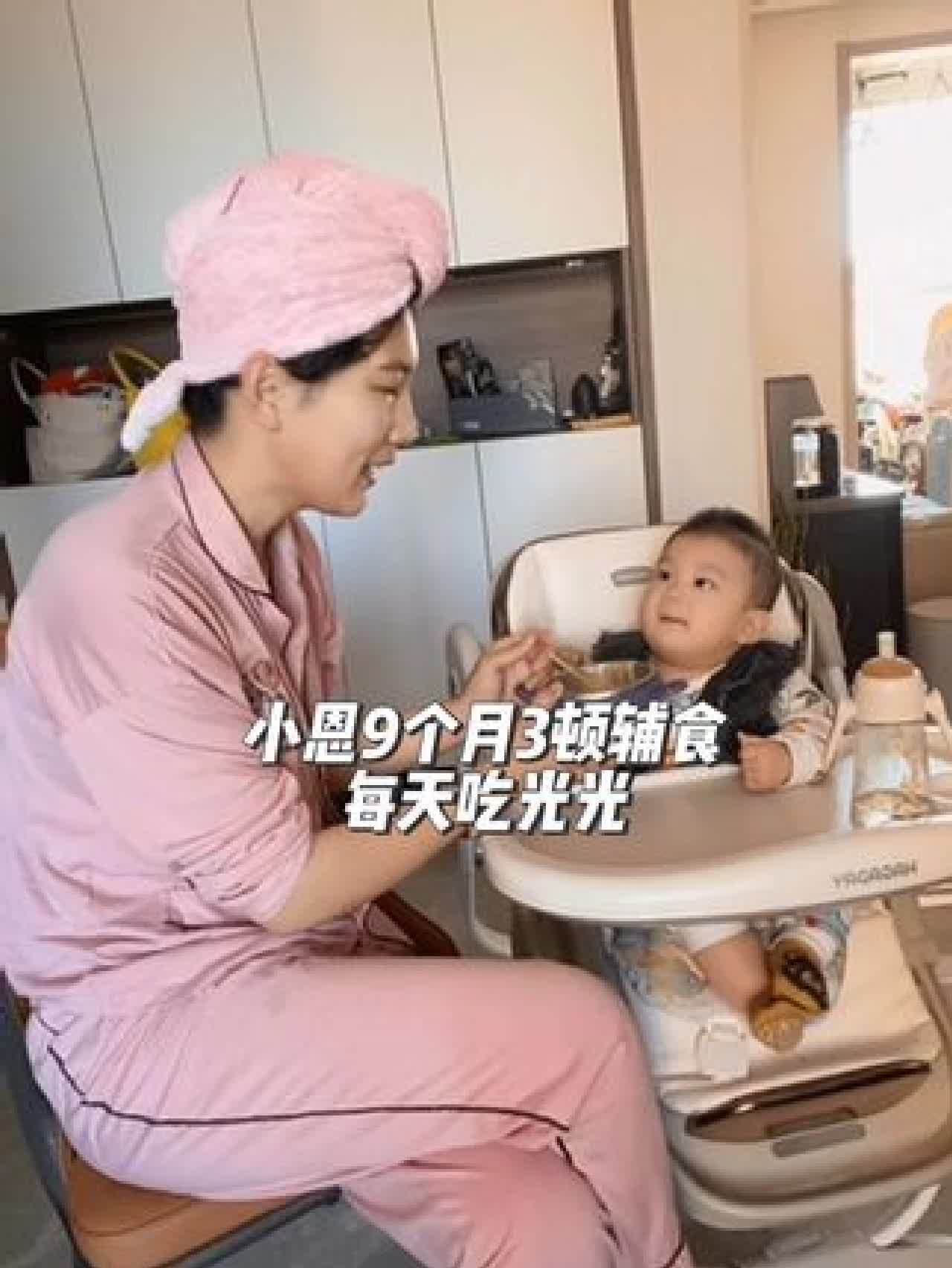孩子胃口好,消化好!吃饭自然就香香!加辅食后,妈妈们要观舌苔,肚子的...