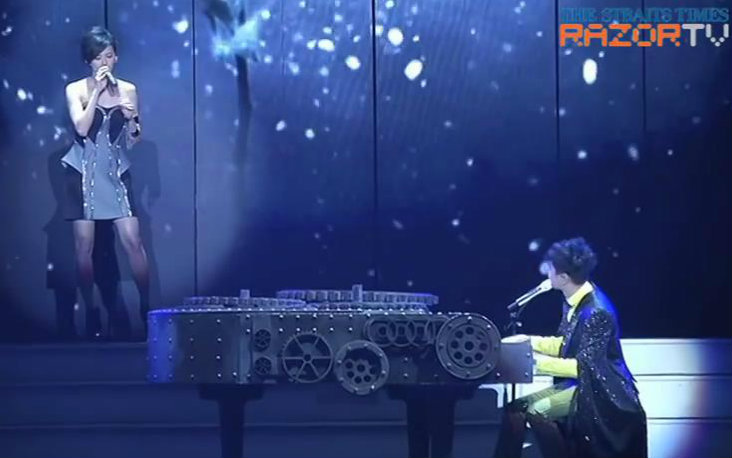 林俊杰2013 Time Line演唱会新加坡站与孙燕姿合唱【她说】
