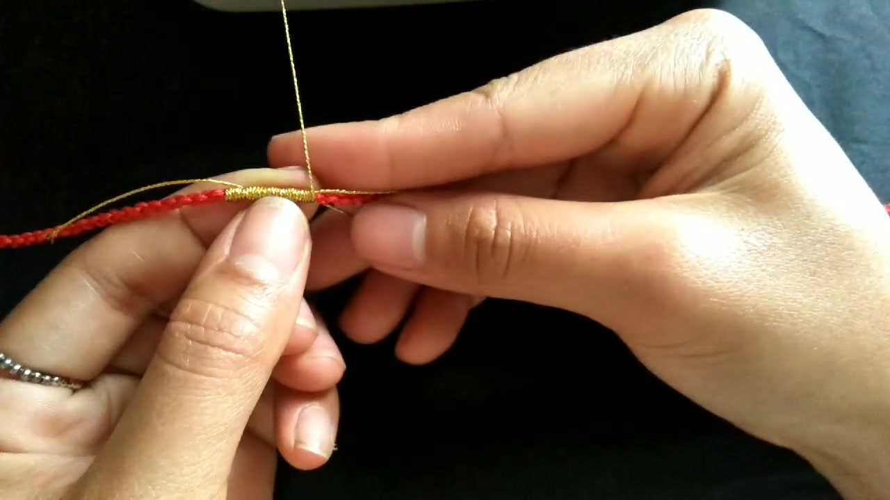 【编织】手工编织吊坠挂绳,简单大气的款式搭配黄金吊坠、玉器爱了