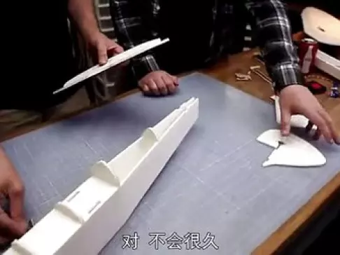 [Flite Test 中文字幕] FT Spitfire(喷火式战斗机)制作教程-FT航模_高清