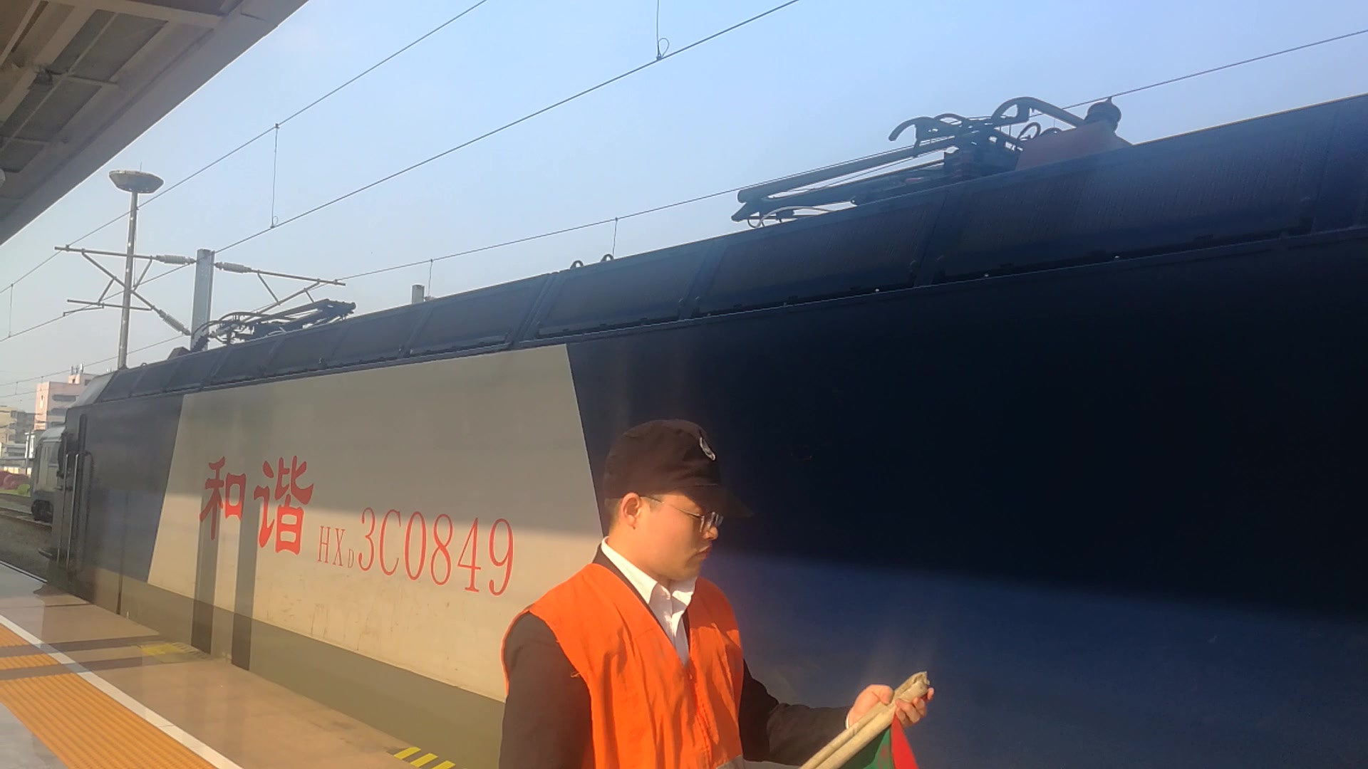 【中国铁路】K492次列车南昌站换挂