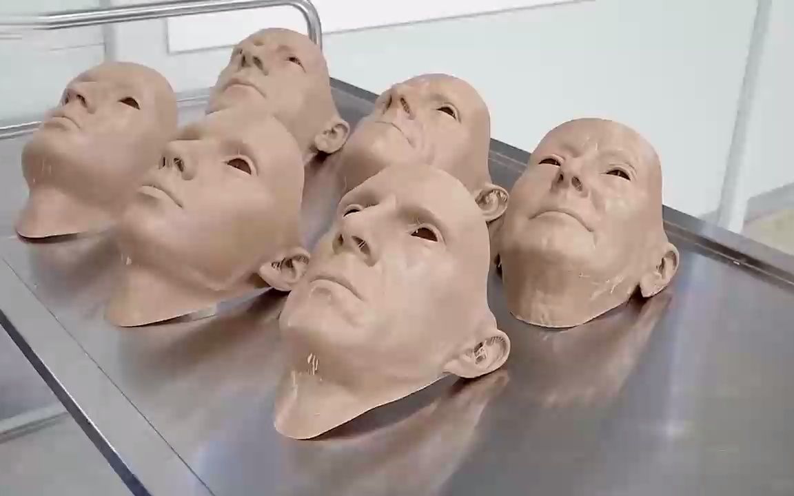 新3D打印机工厂的人机机器人量产流程