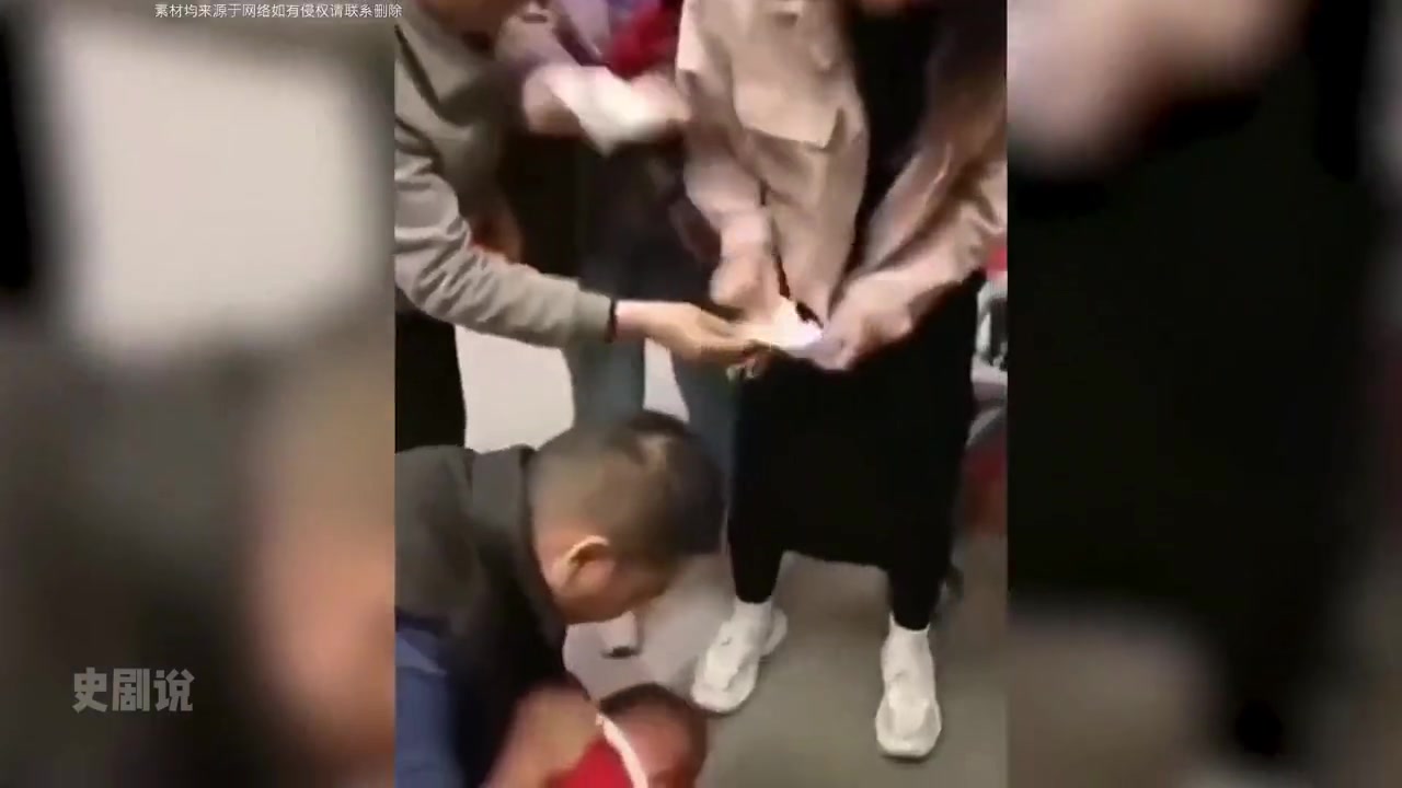盘点医生救人的高光时刻感动瞬间医者仁心敬佑生命
