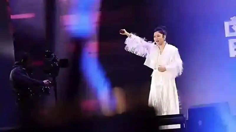 《凤凰传奇2024吉祥如意演唱会》首站常州站·郎的诱惑,毅哥一声...