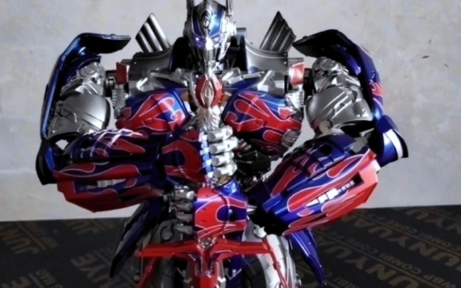 变形金刚定格动画(擎天柱,变形!)