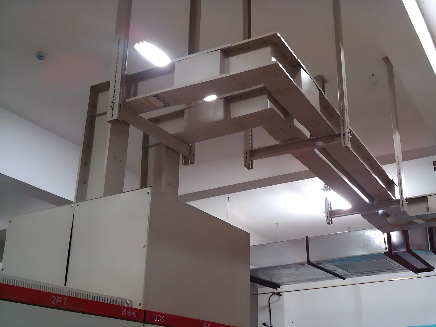 电缆桥架的选型布置设计要点(实战经验分享)