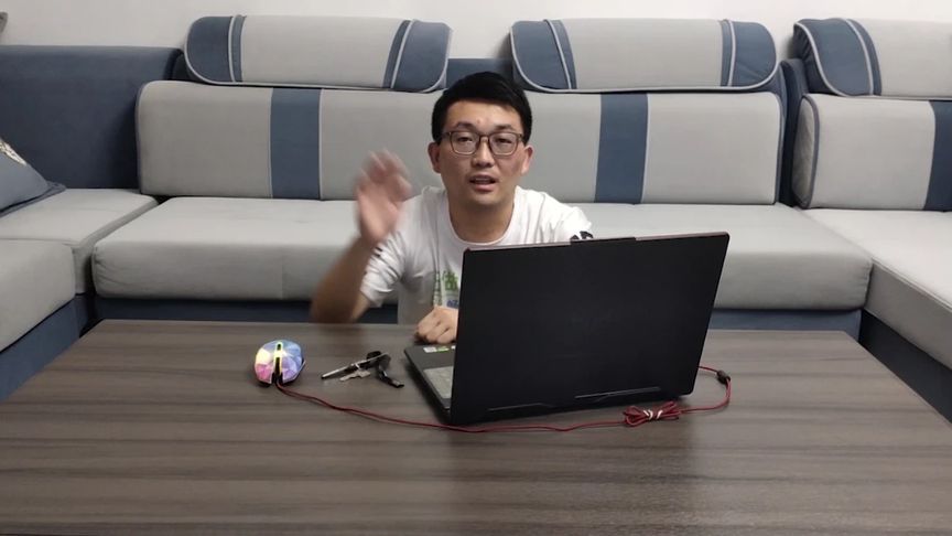 电脑系统损坏无法进入桌面,桌面文件如何保存。