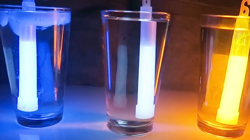 荧光笔不发亮怎么办?一杯热水就能变亮,实拍测试过程