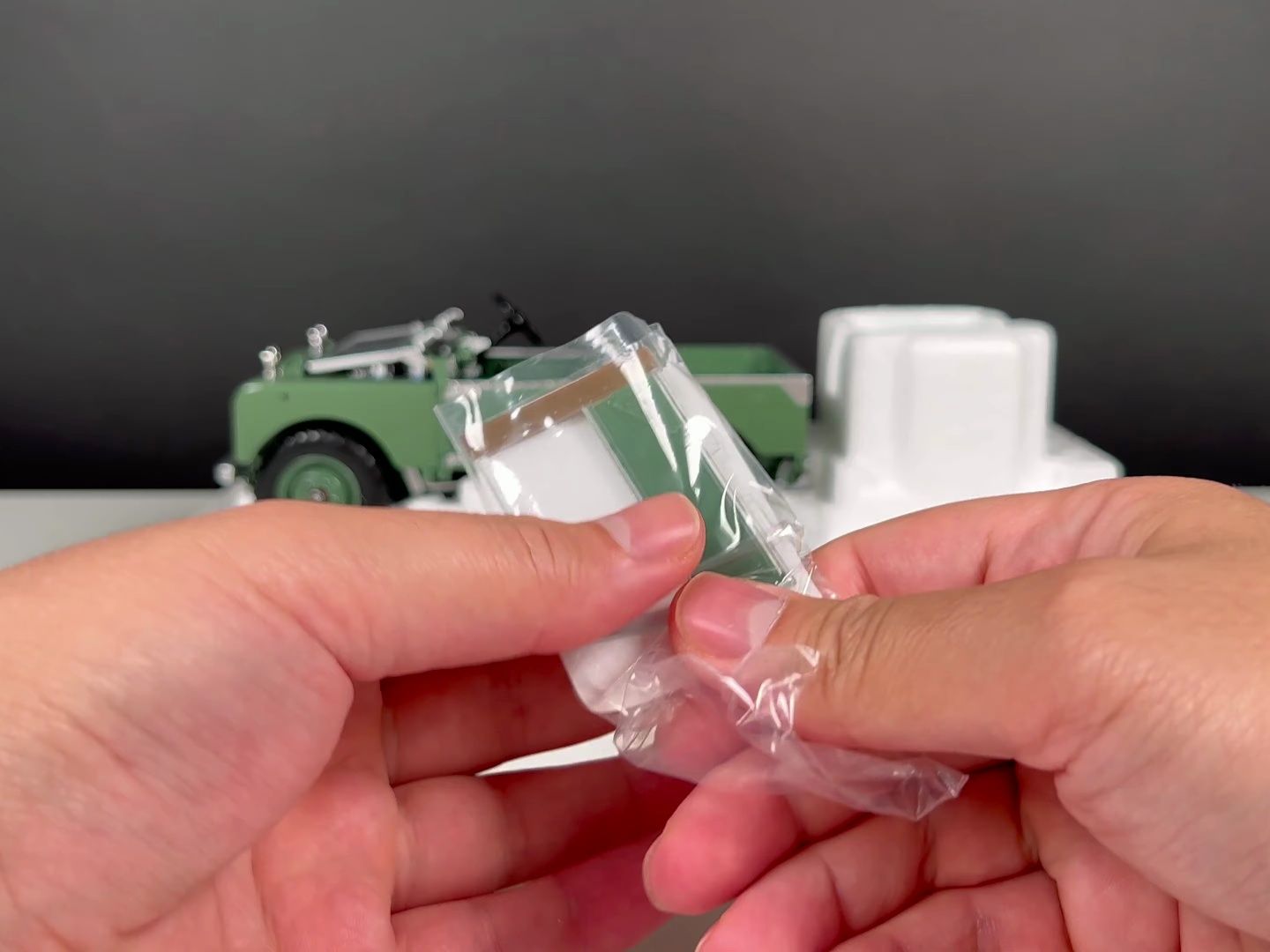 (4K)路虎1系1949 1:18模型车开箱,制作商迷你切(Minichamps )