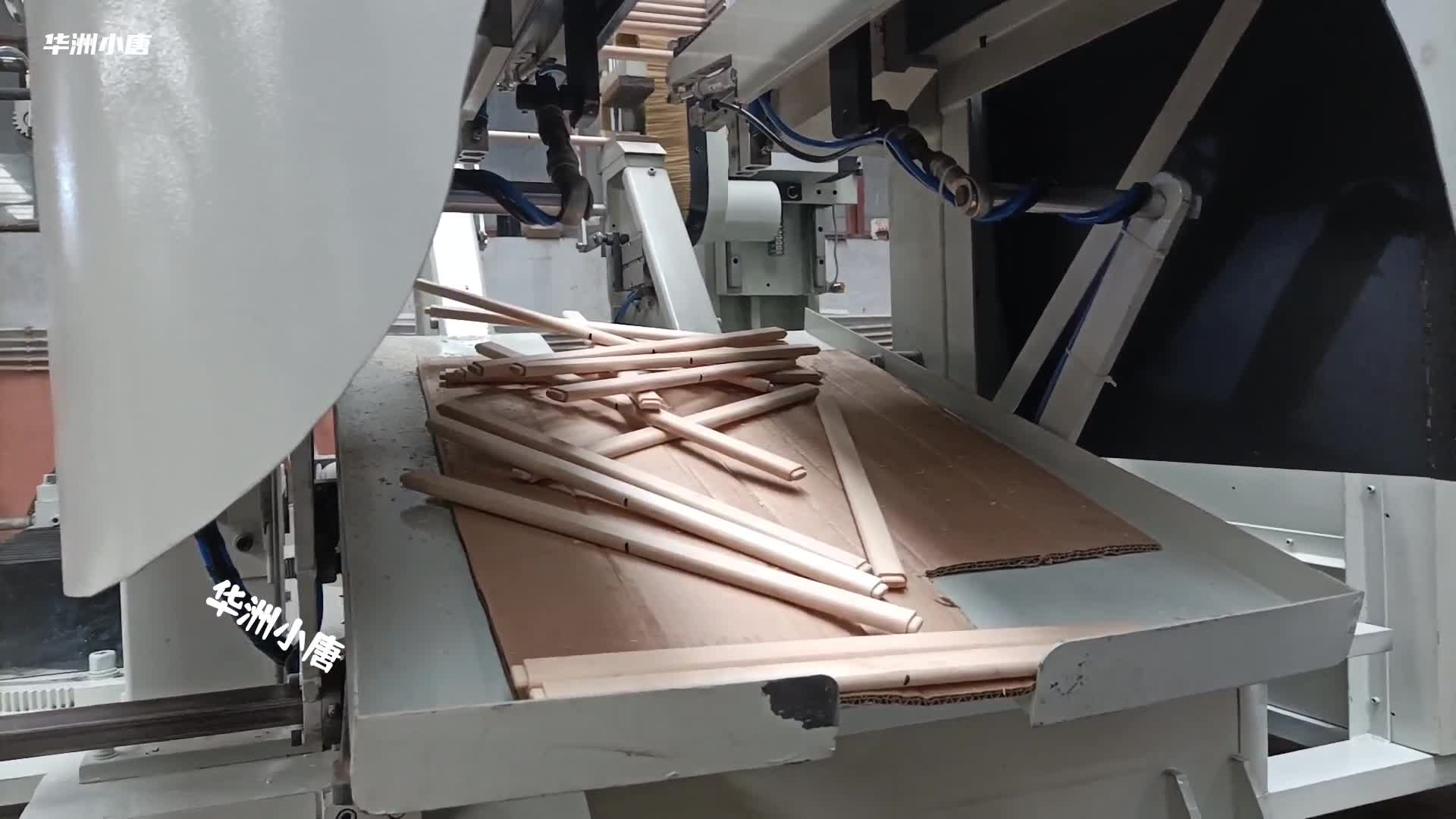 数控双端开榫机厂家试机中