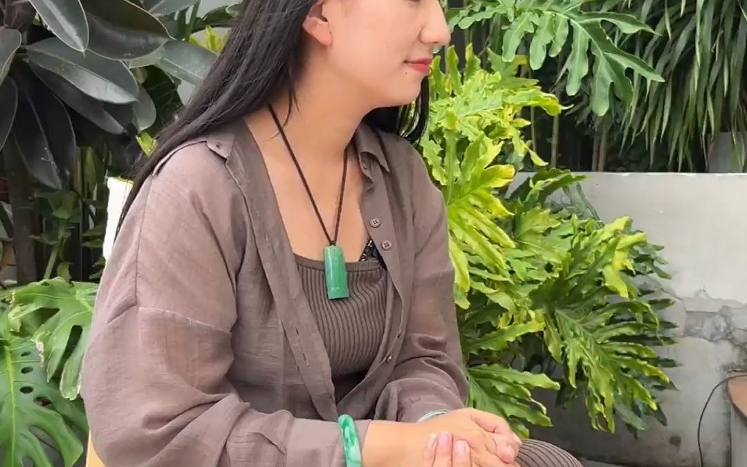 回收翡翠的价格依据是什么?看完你就知道了!