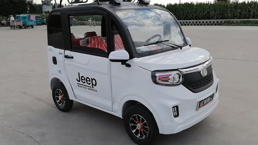 最便宜的两门四座代步车,方向盘式的好操作,一万多的电动车