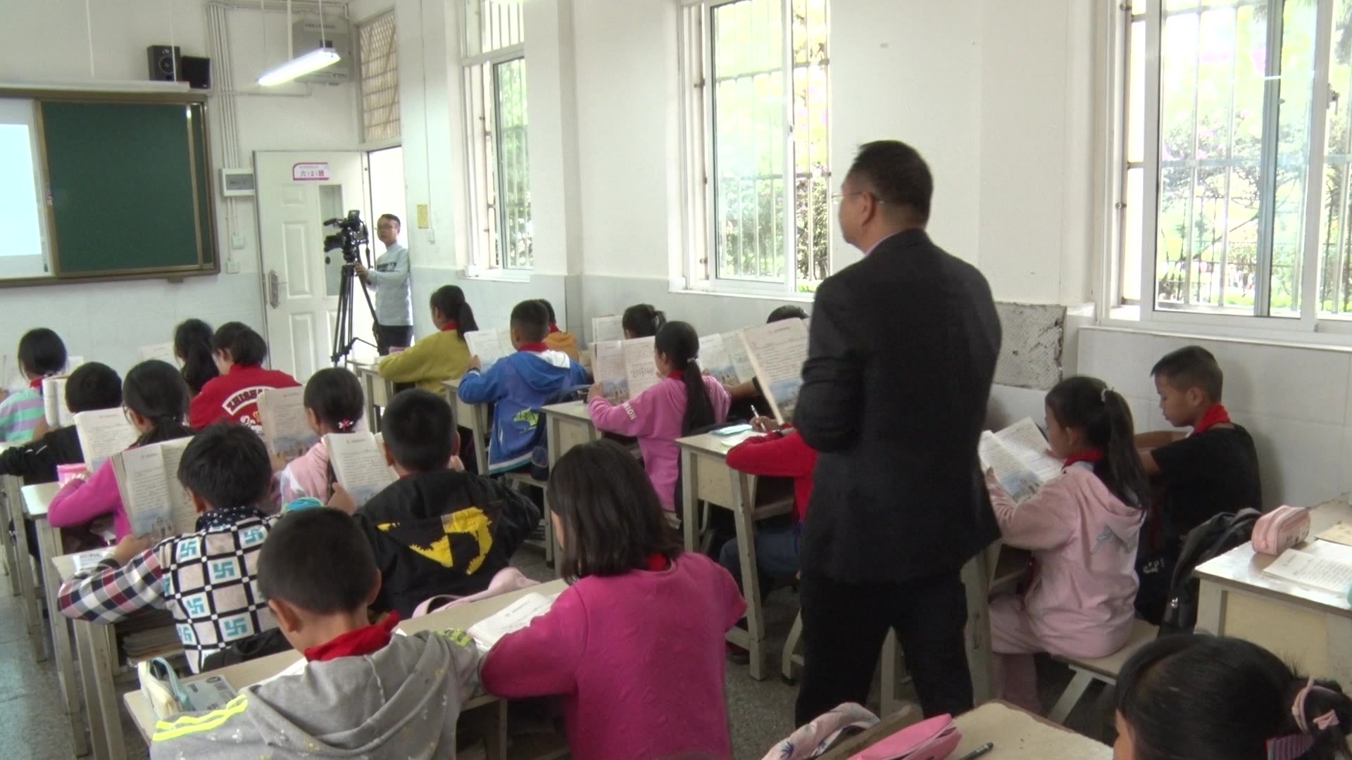 《圆明园的毁灭》课堂实录
