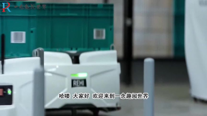 外国人发明爬货机器人,打造自动化仓储系统,每小时能分拣四百个