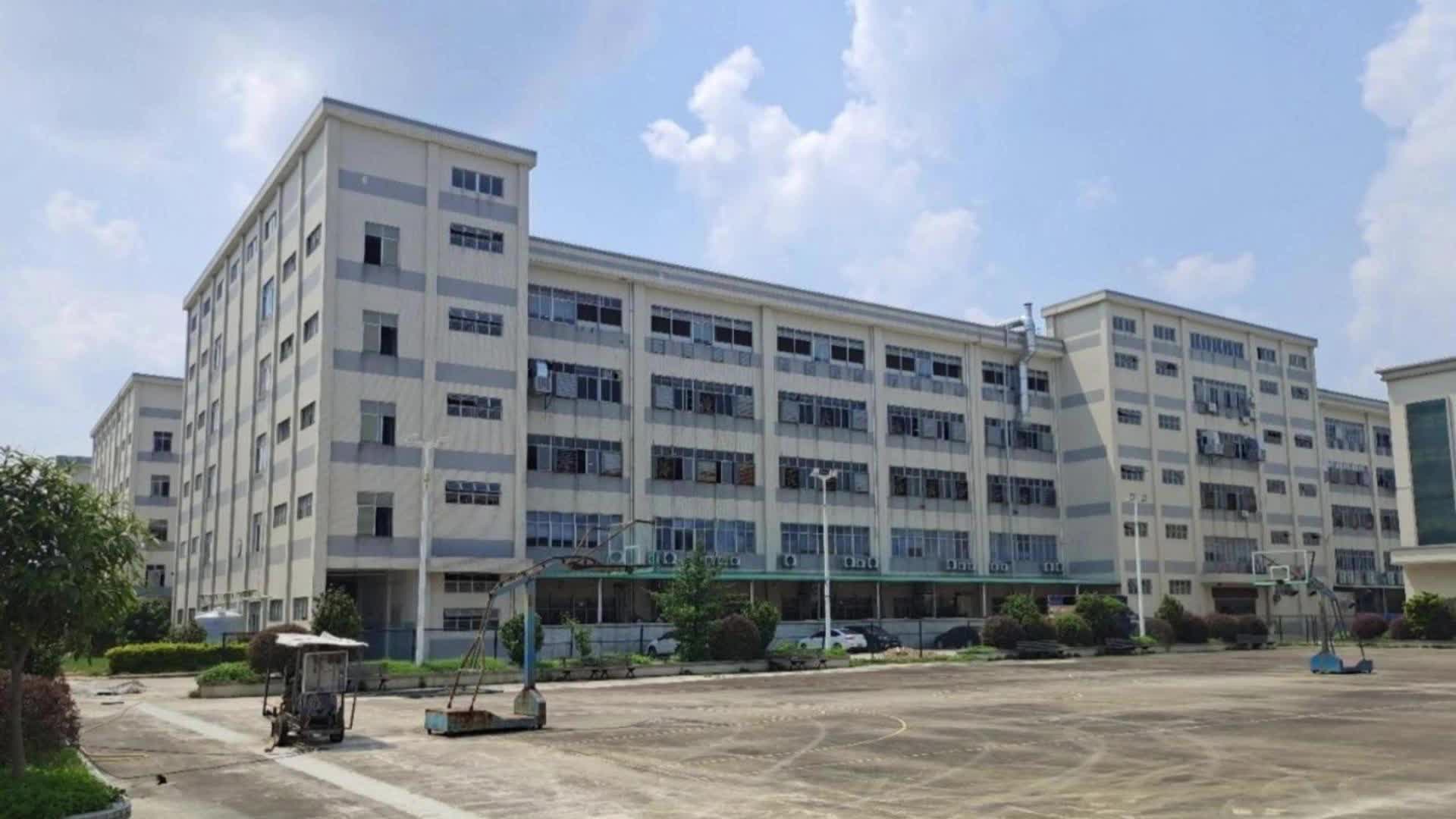 塘厦太阳城工业区4500平精装厂房出租,拎包生产,适合各种行业