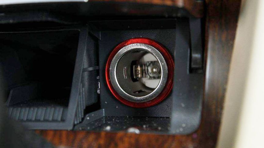 使用车载点烟器一定要注意这3点,否则很容易就会毁车,一定注意