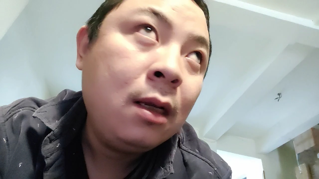 对错有没有问题测试一下频响曲线吧。
