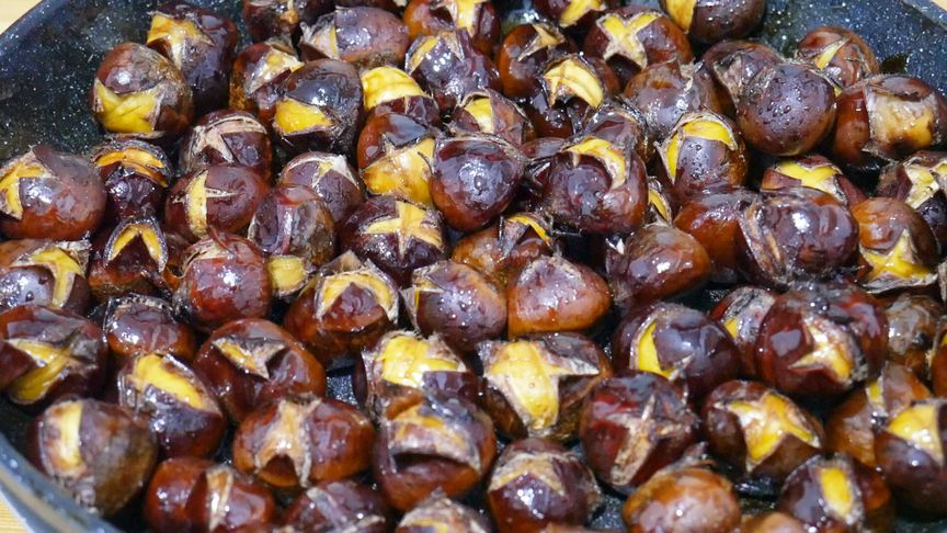 教你做开口笑板栗,只需一口平底锅就能搞定,个个香甜美味开口笑