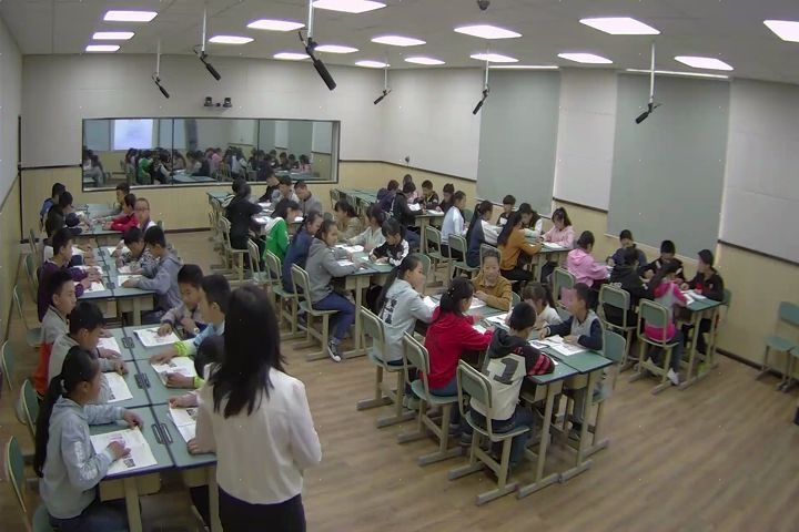 部编版_七年级道德与法治_下册 第十课 法律伴我们成长 法律为我们...