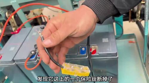 新买的电动三轮车,电机控制器全坏了!商家竟然这样回应