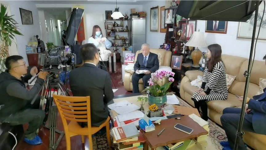 涉众案件公益法律服务:执法为民?法学泰斗交流指导中.