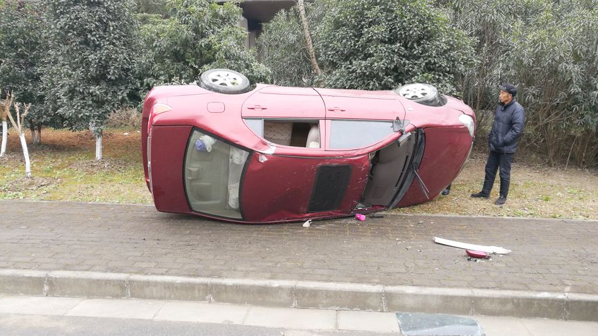 近期全国重大车祸死亡合集,超速争来几秒,肇事毁掉一生