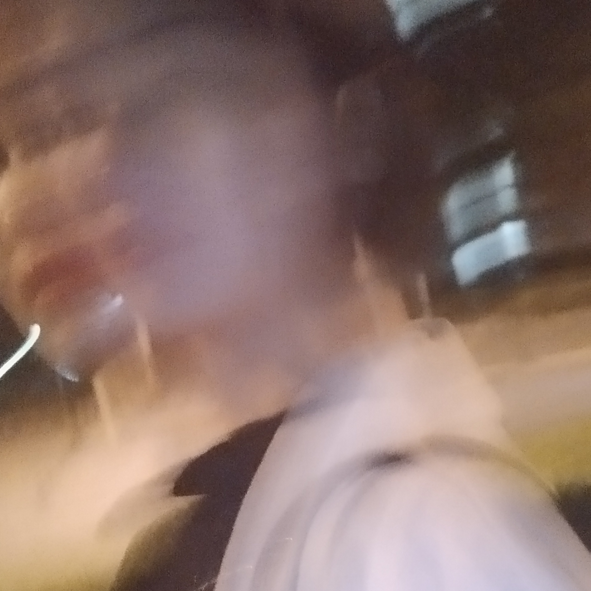 张哥在这里 