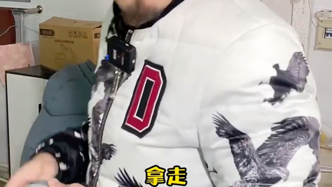 带色精品黄翡手镯#翡翠#