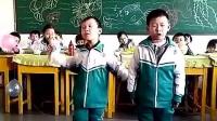 两位小学生元旦晚会表演的歌伴舞, 看一次笑一次