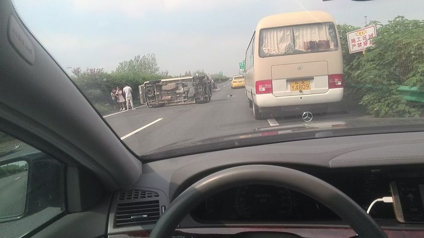 高速公路事故现场